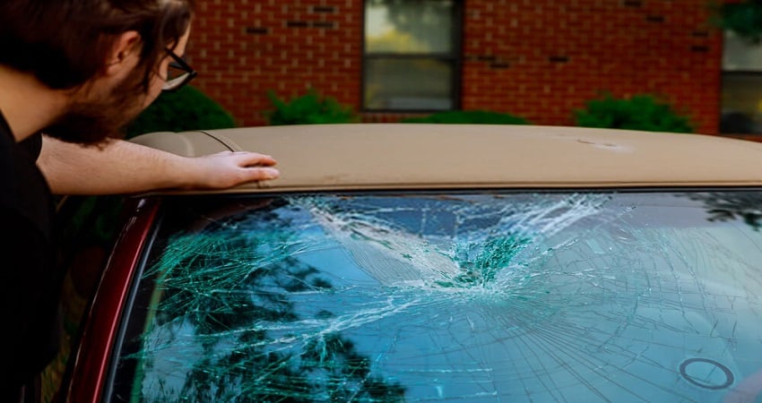 Is It Safe to Drive With a Cracked Windshield? Can You Stop Crack ...