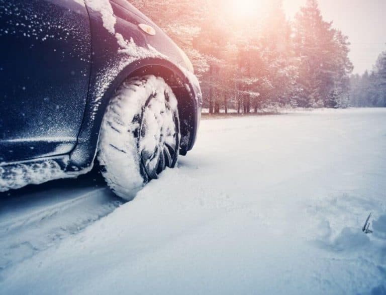 What to do if you start sliding on ice while driving? - Driving and Style