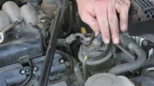 How to Replace Fuel Injectors-Tips and Tricks - Driving and Style